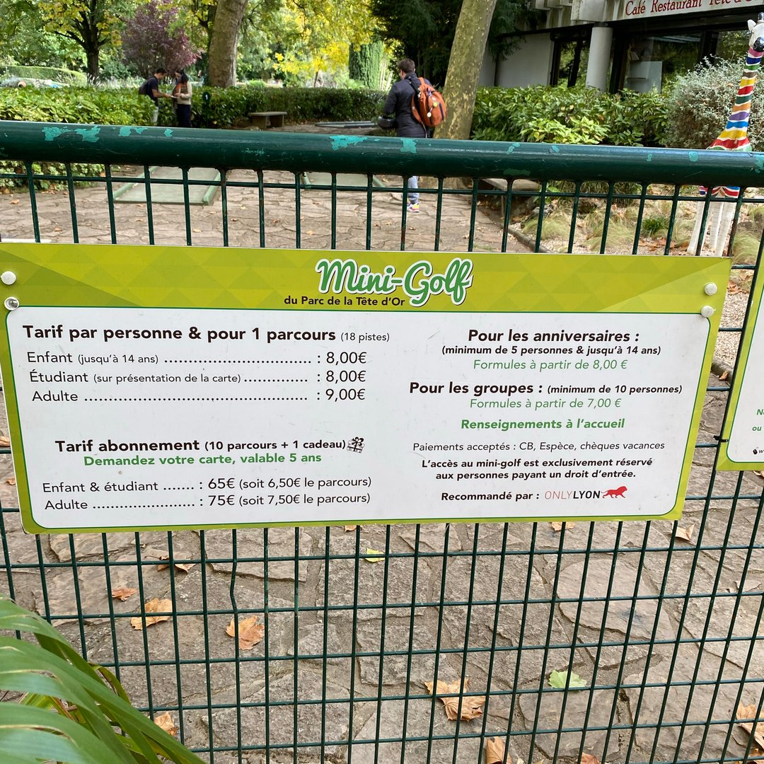 Mini-Golf - Activité pour senior à Lyon - Club Colette